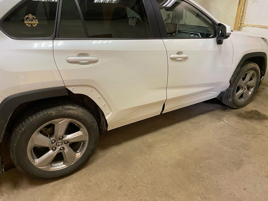 Oto kaporta Avtomaksimumm1, Semenov, foto