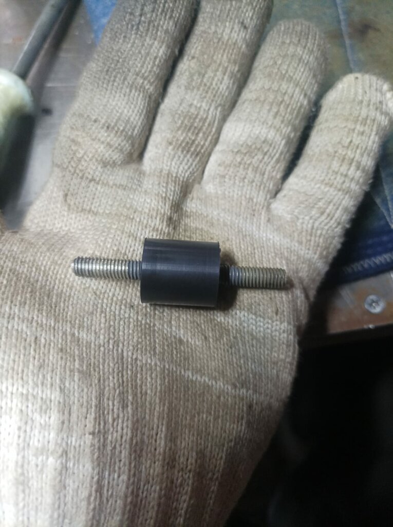 Motosiklet yedek parçaları MotoRTI, Engels, foto