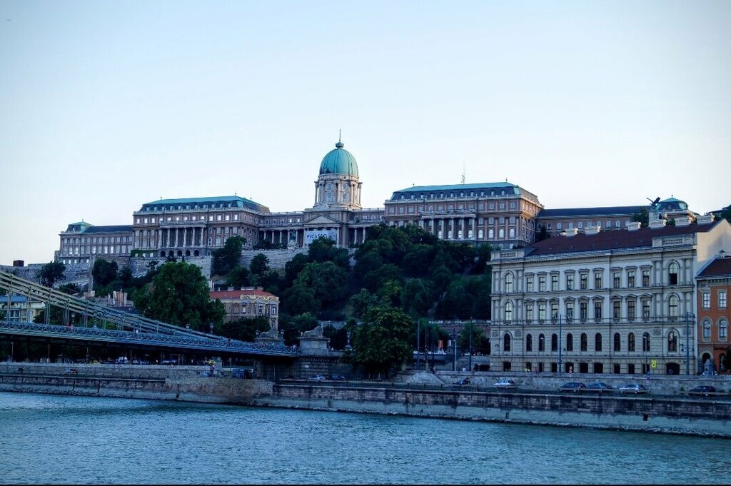 Turistik yerler Budai Palota, B Épület, Budapeşte, foto