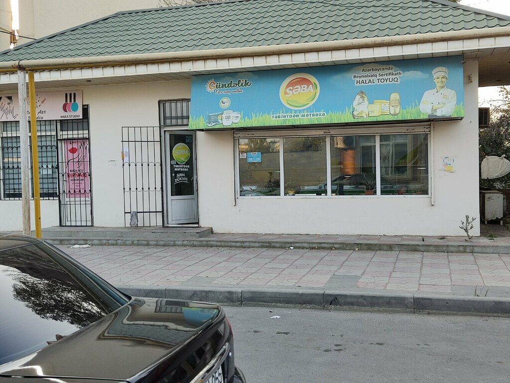 Kanatlı hayvan ürünleri ve yumurta Səba, Bakü, foto