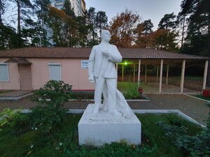 В.И. Ленин (Pravolineynaya Street No:4с1), anıt, heykel  Jukovski'den