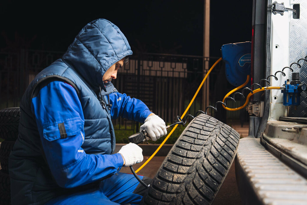 Oto lastik tamiri Мобильный шиномонтаж, Çuvaşya, foto