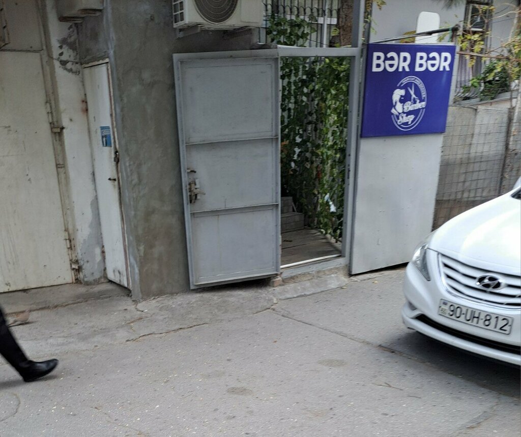 Kuaförler Bərbər, Bakü, foto