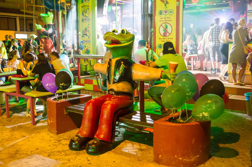 Gece kulüpleri Senior Frog's, Aya Napa, foto
