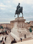 Statua equestre di Vittorio Emanuele II (Via del Teatro di Marcello No:23), anıt, heykel  Roma'dan