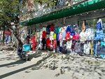 Магазин одежды (Tsotne Dadiani Street No:259), giyim mağazası  Tiflis'ten