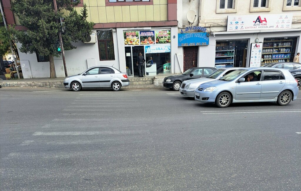 Market Meat and Milk Factory, Bakü, foto