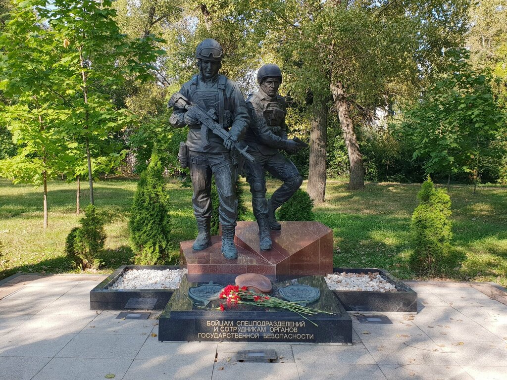 Anıt, heykel Бойцам спецподразделений и сотрудникам органов государственной безопасности, Voronej, foto