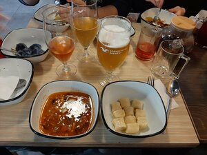 Papa Lepit (Karl Marx Street No:68, Kursk), kafe  Kursk'tan