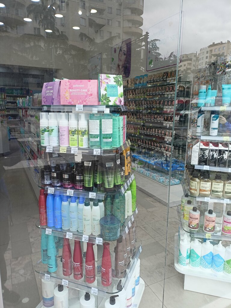 Kozmetik ve parfümeri mağazaları Mosaic, Tiflis, foto