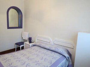 Pension Arias (Comunidad Autónoma del País Vasco, Bizkaia, Bilbao, Calle de Alzola Pablo, 13), otel  Bilbao'dan