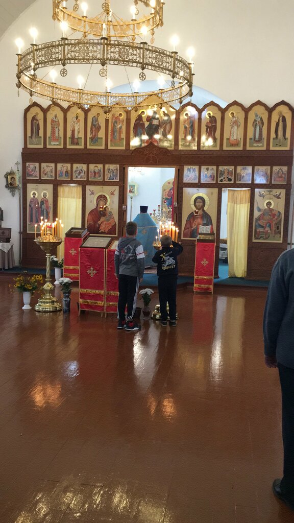 Ortodoks kiliseleri Hram Georgiya Pobedonostsa V Gubernskom, Çeliabinskaya oblastı, foto