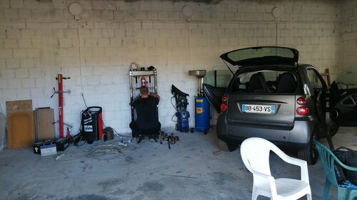 Otomobil servisi Diesel Garage, Dünya, foto