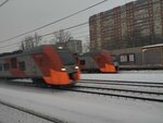 Novopodrezkovo (Moscow, Severniy Administrative Okrug, Molzhaninovskiy District), tren istasyonu  Moskova'dan