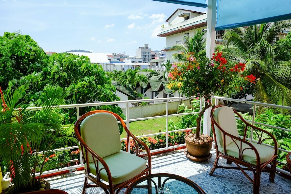 Otel Adonis Guest House, Phuket Eyaleti, foto