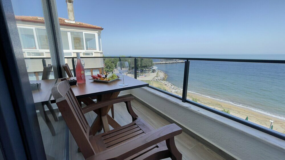 Otel The Lavington Beach Hotel, Çınarcık, foto