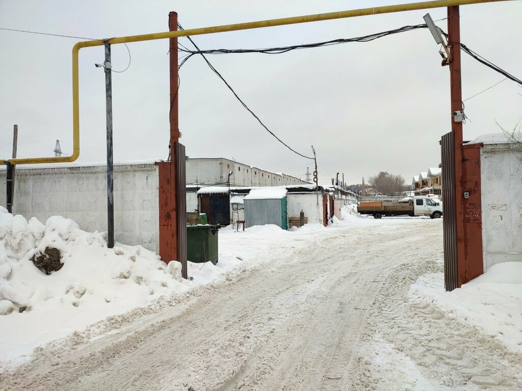 Garajlar GSK Vysotny, Ulyanovsk, foto