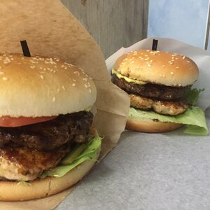 Гриль-бар (Savieckaja vulica No:21), fast food  Logoysk'tan