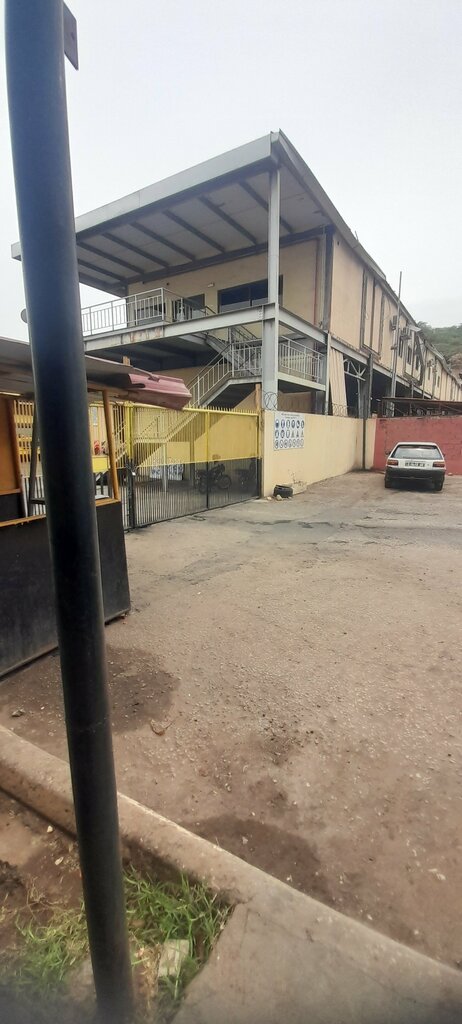 Ortaokul Escola de musica obra bella, Loanda, foto