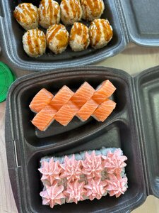 SushiSell (prospekt Kosmonavtov No:14), suşi restoranı  Çernogorsk'tan