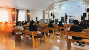 Holiness (ulitsa Mustafa Shokay No:10, Atyraý yqsham aýdany), protestan kilisesi  Atırav'dan