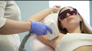 Emilia Davudovna (Ligovskiy Avenue No:50Р), epilasyon  Saint‑Petersburg'dan