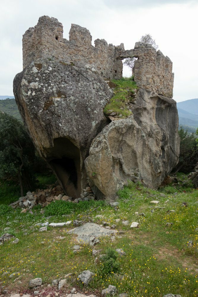 Turistik yerler Yediler Manastırı, Milas, foto