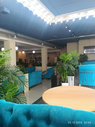 Restoran Lapetit, Urus‑Martan, foto