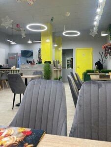 Vaffel (ulitsa Lenina No:46, Nizhnevartovsk), kafe  Nijnevartovsk'tan