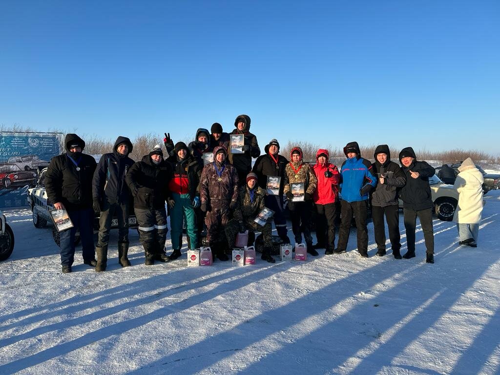 Otomobil pisti Kostanay Ice Ring, Kostanay eyaleti, foto