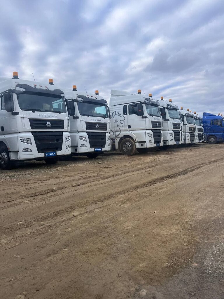 Otomobil satış galerileri Skat, Çeliabinsk, foto