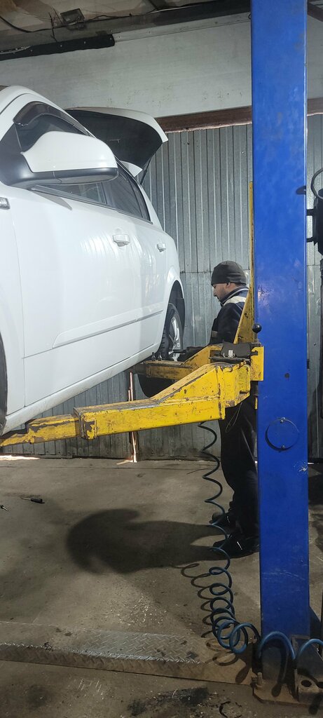 Otomobil servisi M-53, Moskova, foto