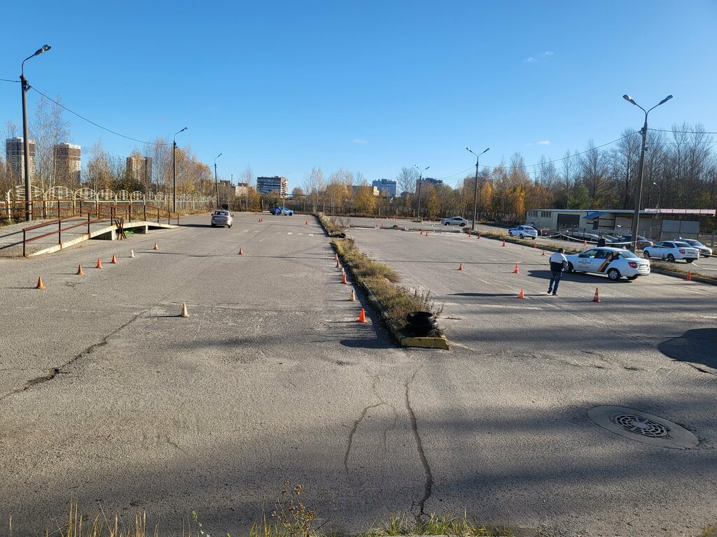 Ehliyet sınav alanı Автодром, Yaroslavl, foto