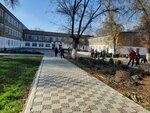 Ak-Suu Secondary Comprehensive School No. 4 (Vaux Hall Street No:45, selo Belovodskoye), ortaokul  Çuy ili'nden