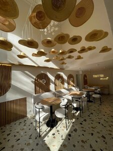 Van Gogh (prospekt Metallurgov No:6), restoran  Magnitogorsk'tan