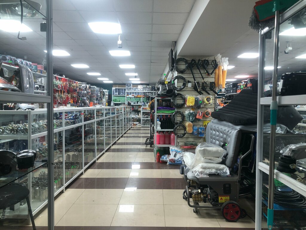 Otomobil yedek parçaları У Паши, Svobodniy, foto