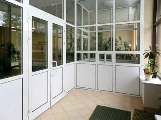 Cam ve cam ürün üreticisi Steklomontazh, Nijni Novgorod, foto