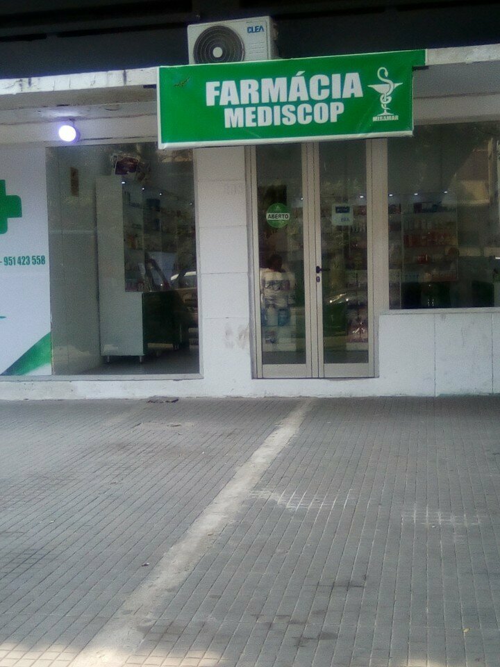 Eczaneler Farmácia, Loanda, foto