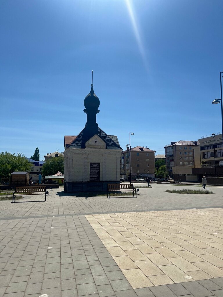 Anıt, heykel Основанию Бугуруслана, Buguruslan, foto