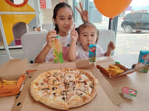 Pizzacılar Dodo Pizza, Almatı eyaleti, foto