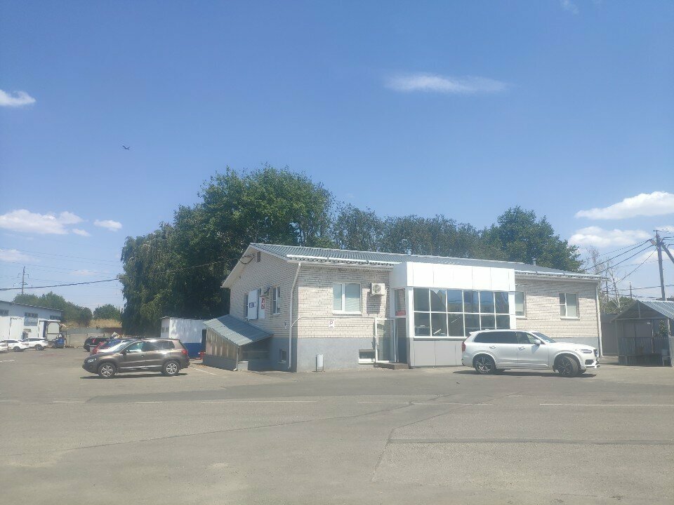 Otomobil yedek parçaları ПЭК: Молл, Stavropol, foto