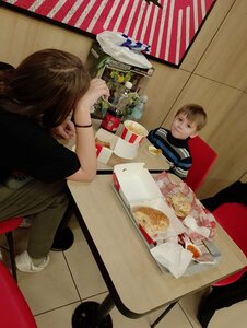 Rostic's (ulitsa Lenina No:5, Belovo), fast food  Belovo'dan