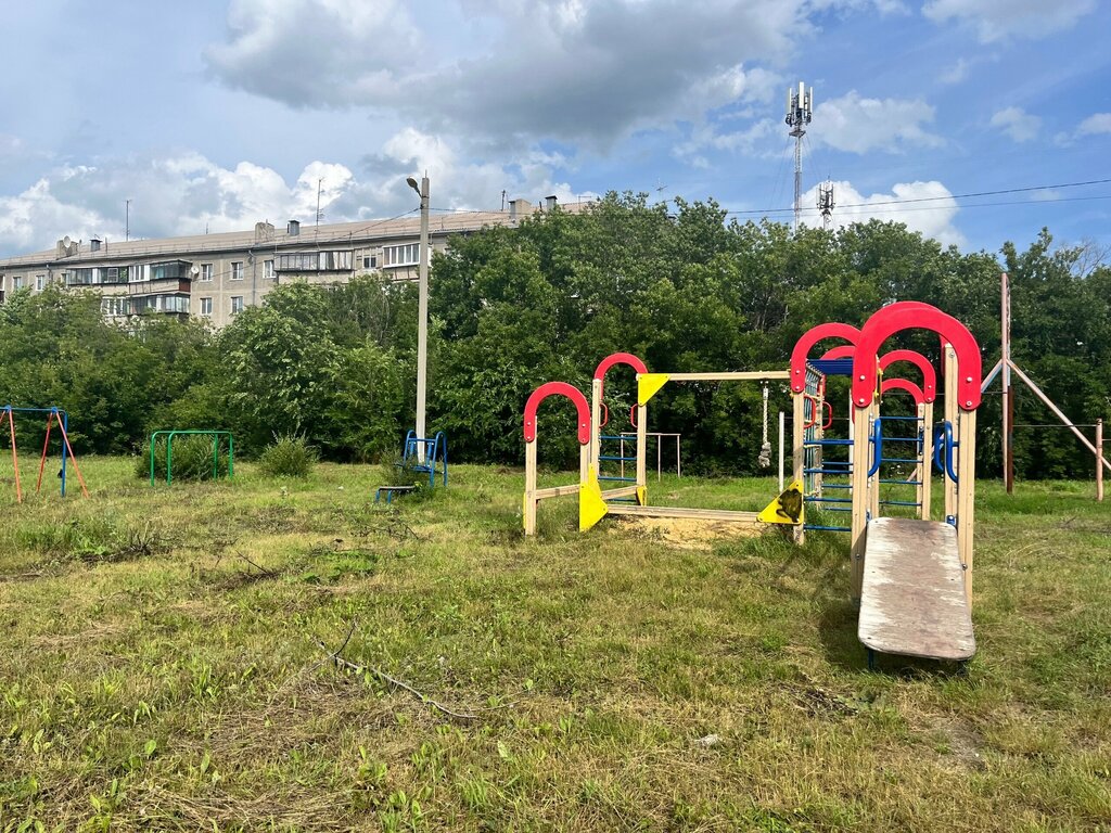 Spor alanı Sports ground, Magnitogorsk, foto