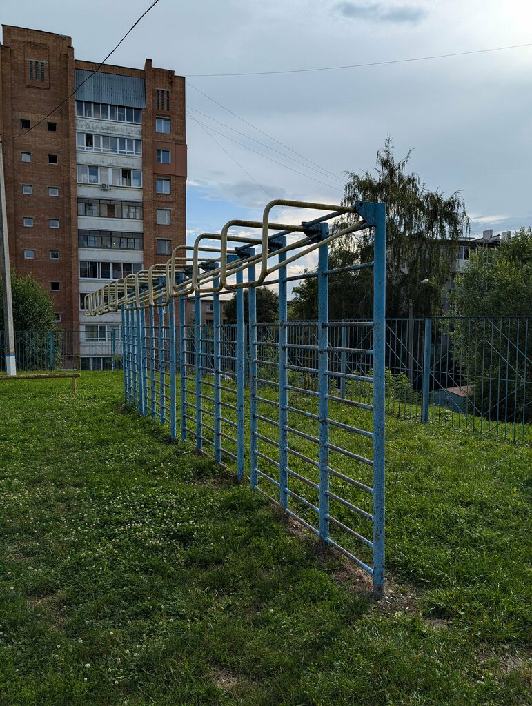 Spor alanı Турники, Tula, foto