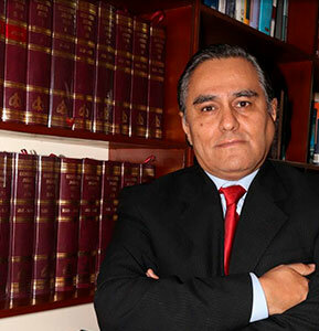 Avukatlar Gerardo Castro, Lima, foto