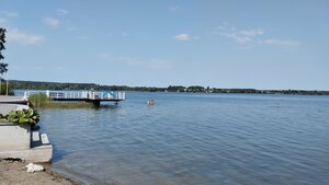 Пляж (Kaliningrad Region, Nesterovskiy munitsipalny okrug, natsionalny park Vishtynetskiy), plaj  Kaliningradskaya oblastından