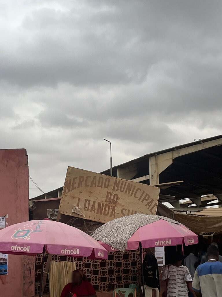 Gıda pazarı Mercado de Luanda-Sul, Loanda, foto