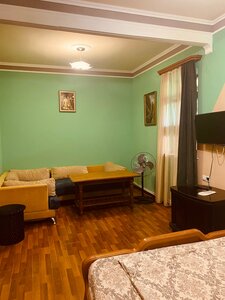 Eco Hotel (Tsovakal Isakov Avenue No:144, Yerevan), otel  Ararat'tan