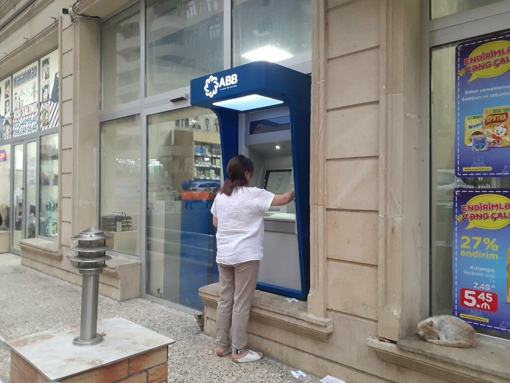 ATM'ler ABB, Bakü, foto