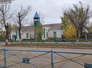 Mosque (Abaı kóshesi No:20), cami  Kurçatov'dan